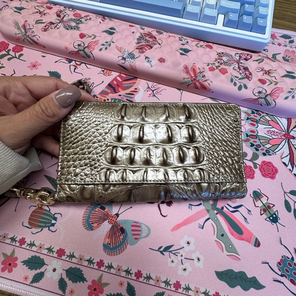 Bags | Brahmin Wallet | Poshmark